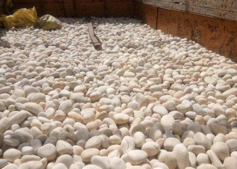 pebbles Suppliers in Dubai & Emirates| Al Tasamoh aggregates